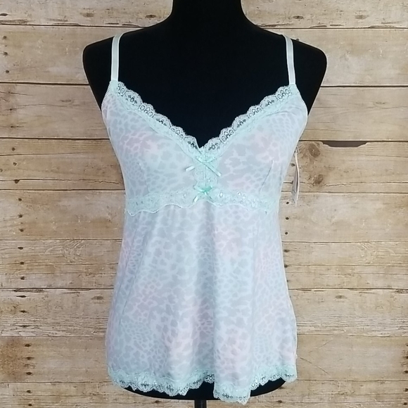 Jessica Simpson | Tops | Jessica Simpson Leopard Print Cami | Poshmark